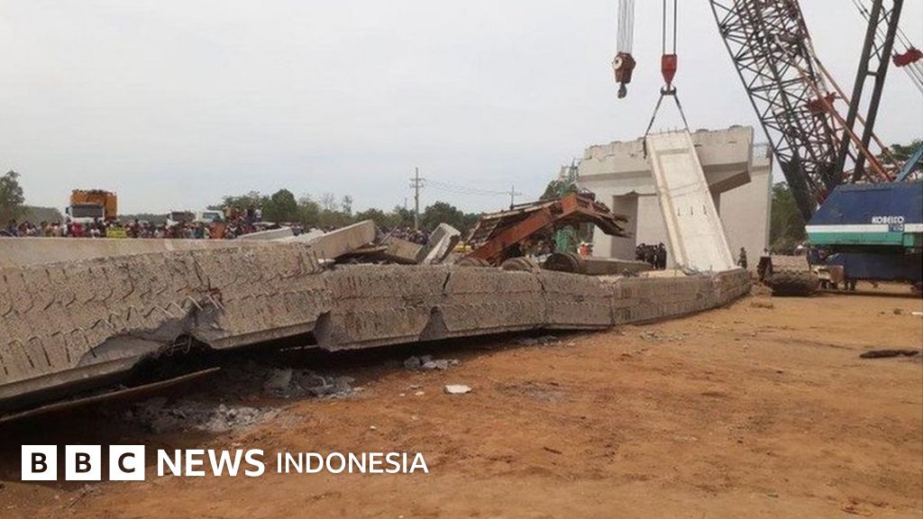 Polisi selidiki penyebab ambruknya tiang penyangga di jalan tol ... Polisi selidiki penyebab ambruknya tiang penyangga di jalan tol ...