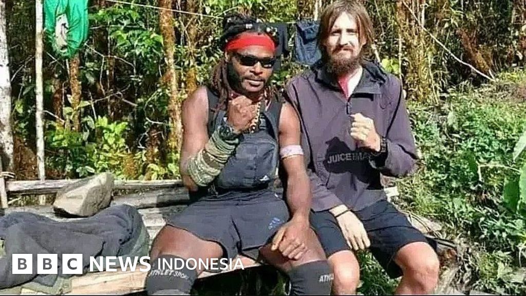 Wawancara eksklusif Egianus Kogoya soal pembebasan pilot dan perpecahan OPM - BBC News Indonesia