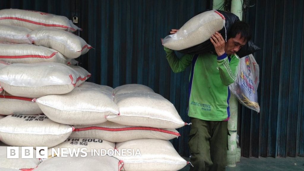 Harga beras mencapai 'rekor nasional', pemerintah jamin stok cukup - BBC News Indonesia