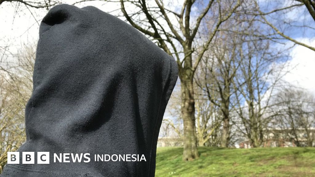 Sextortion: Puluhan remaja pria ditipu bugil depan kamera lalu diperas ... Sextortion: Puluhan remaja pria ditipu bugil depan kamera lalu diperas ...