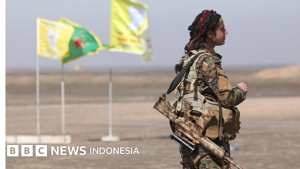 Pemberontak Suriah merebut bandara dekat Raqqah dari ISIS - BBC News ...