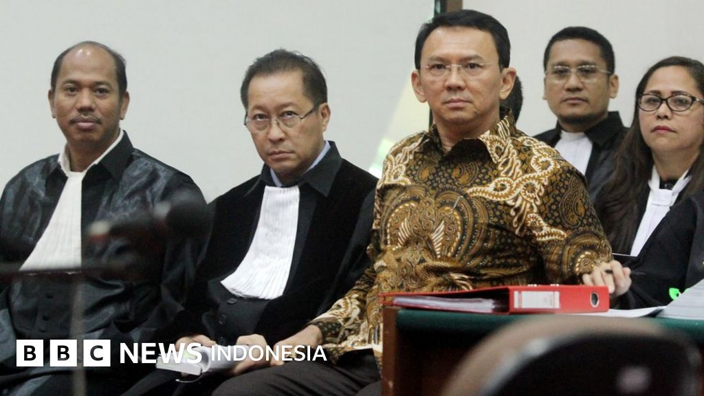 Sidang Ahok: giliran pendukung Ahok serukan tangkap Rizieq Shihab - BBC ...
