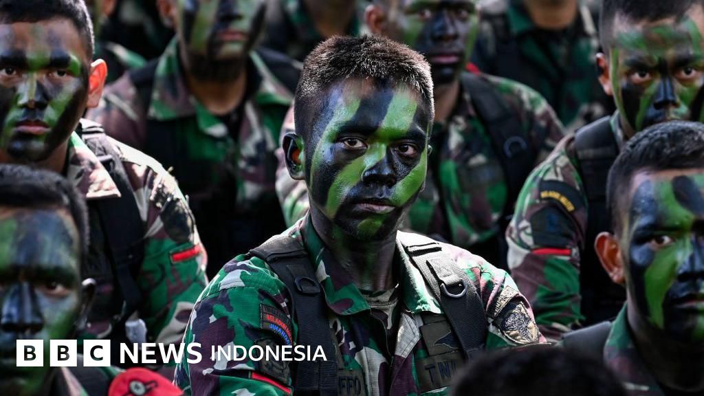 Militer: TNI minta larangan tentara berbisnis dicabut - Mengapa anggota ...