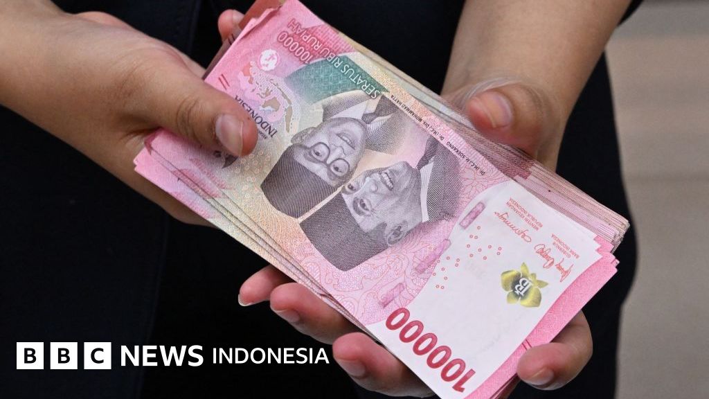 Pilkada 2024: Pilkada serentak diwarnai tuduhan politik uang – 'Penipu besar' bagi-bagi ke ...