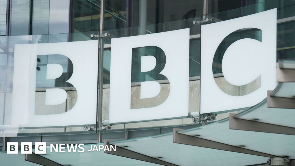 BBC司会者が10代子供から性的写真を買い取り、3年間で約640万円支払いか＝英紙報道 - BBCニュース