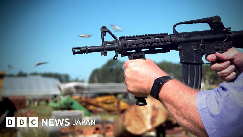 1分1200発連射 米一般市民が使える銃の威力 - BBCニュース