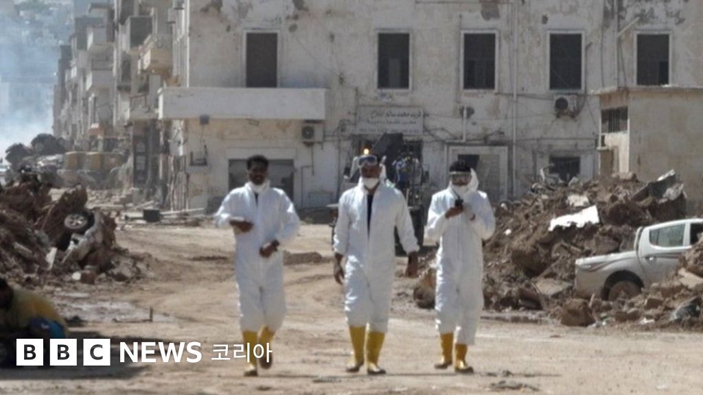 Flood Devastation in Derna, Libya: A City Left in Ruins - News Directory 3