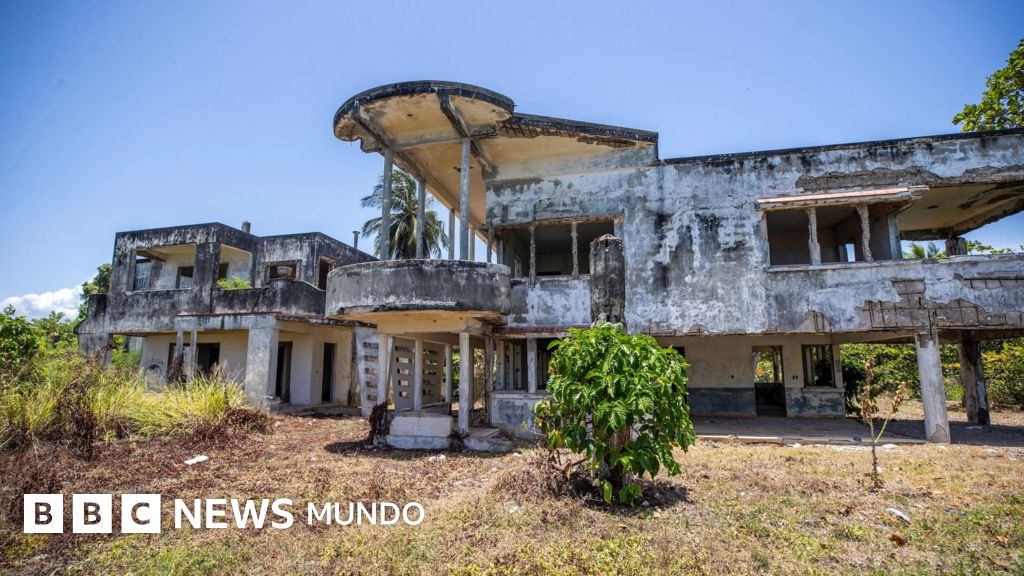 Las lujosas casas abandonadas de Trujillo en República Dominicana...