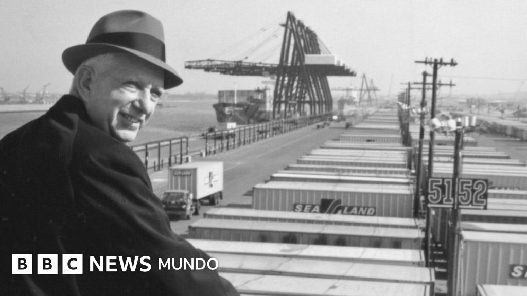 Malcolm McLean, el visionario que inventó los contenedores para barcos (e hizo explotar el ...