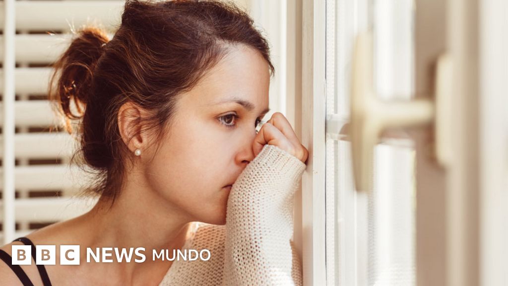 Cómo estar desanimado puede alterar el funcionamiento de nuestro cerebro y nuestra relación con ...