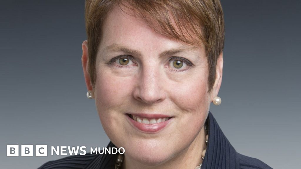 Angela Rodell, la mujer encargada de darle a cada habitante de Alaska ...