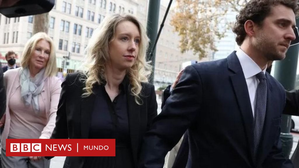 Elizabeth Holmes Condenan A 11 Años De Cárcel A La Polémica