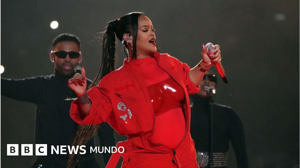 Super Bowl: el espectacular regreso de Rihanna en el que reveló su embarazo - BBC News Mundo