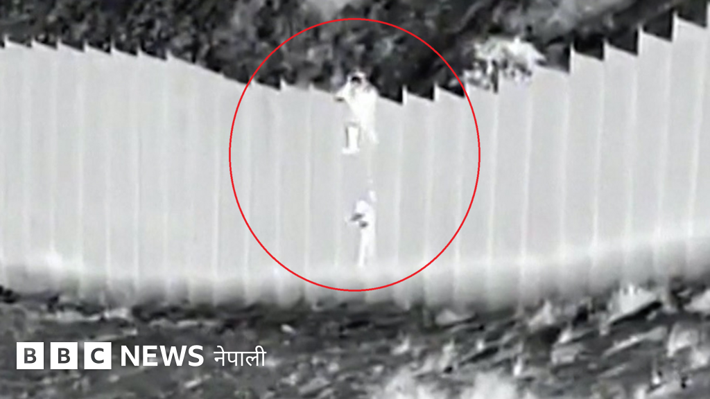 अमेरिका-मेक्सिको सीमाः १४ फीट अग्लो पर्खालबाट दुई बालिका खसालेर यसरी ...