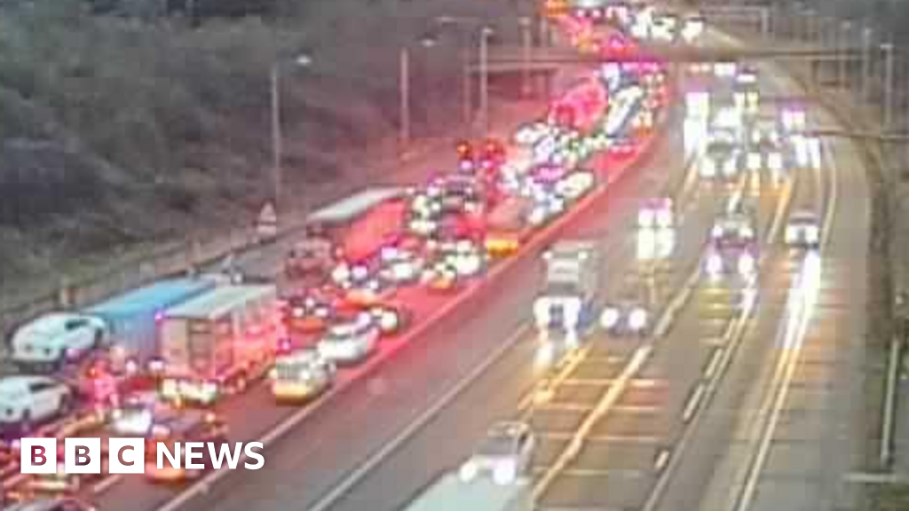 Brentwood M25 collision causing traffic delays on A12 and A127