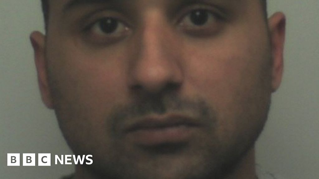 Nadeem Akhtar jailed for attempting to murder Mohammed Aziz in Burton ...