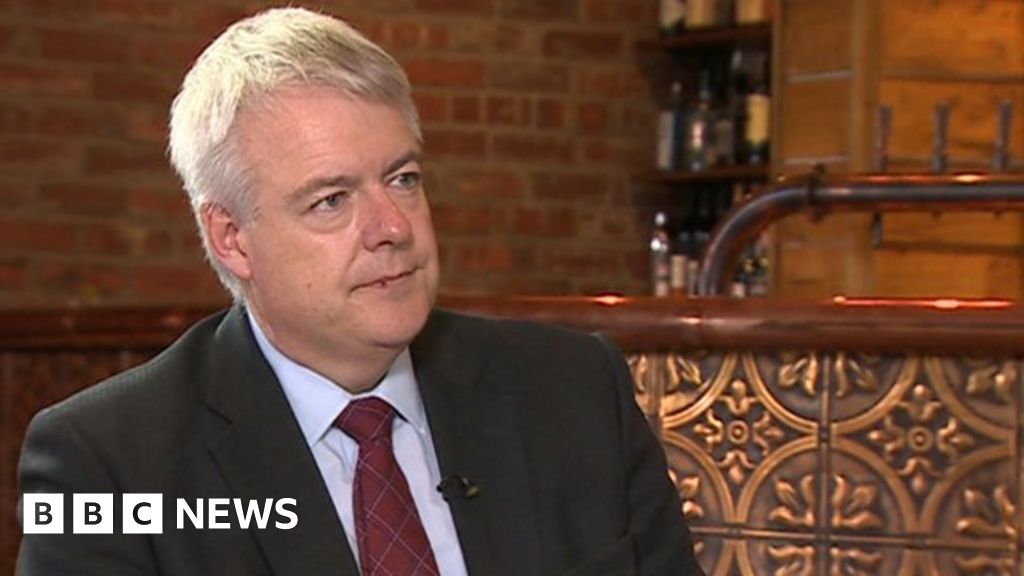 Election 2016: Labour leader Carwyn Jones meets Nick Servini - BBC News