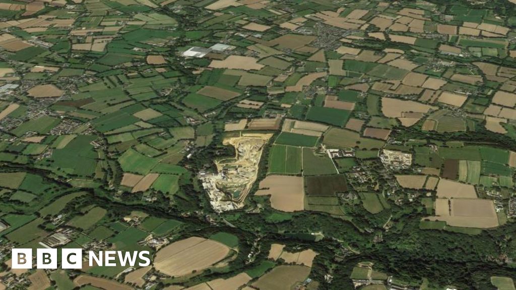 Jersey quarry expansion into field blocked - BBC News