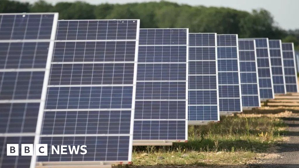 Manx Utilities' wind and solar power plans get government approval