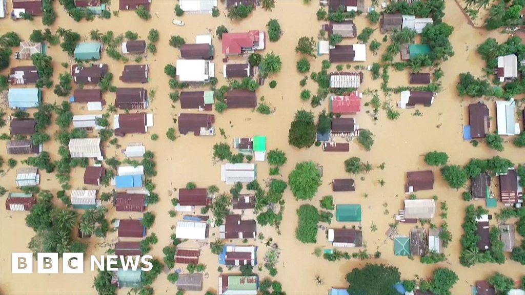 Myanmar floods: Aerial footage shows submerged houses - BBC News