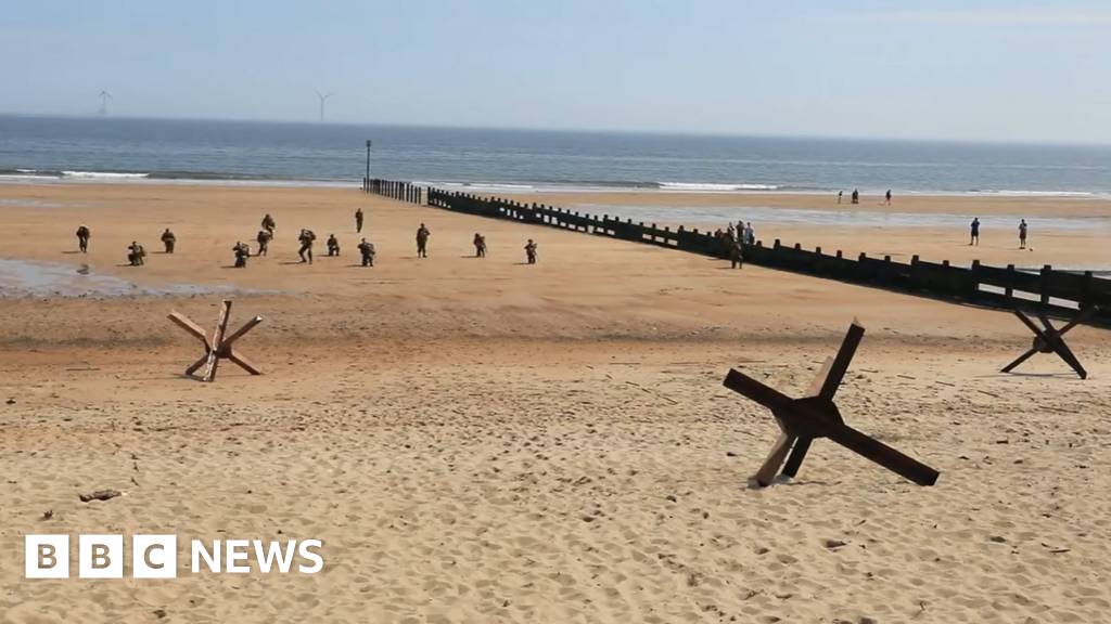 Northumberland wartime coastal site to hold D-Day event - BBC News