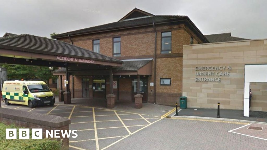 Chorley A&E: Call to postpone 'misguided' reopening