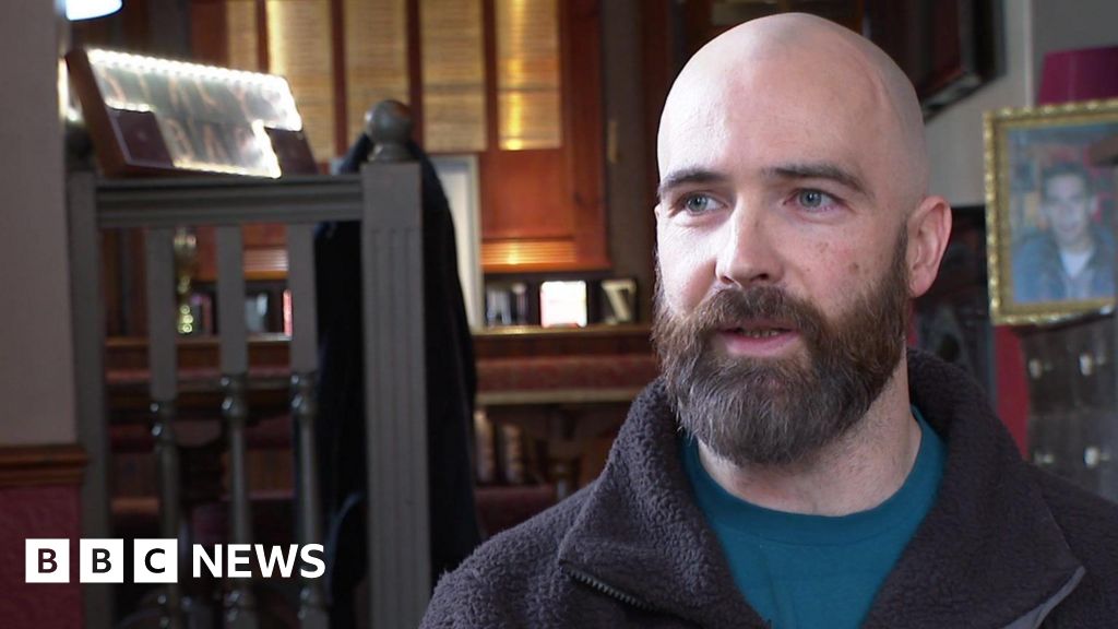 Stephen: Actor tells of Liverpool drama's message of hope for addicts ...