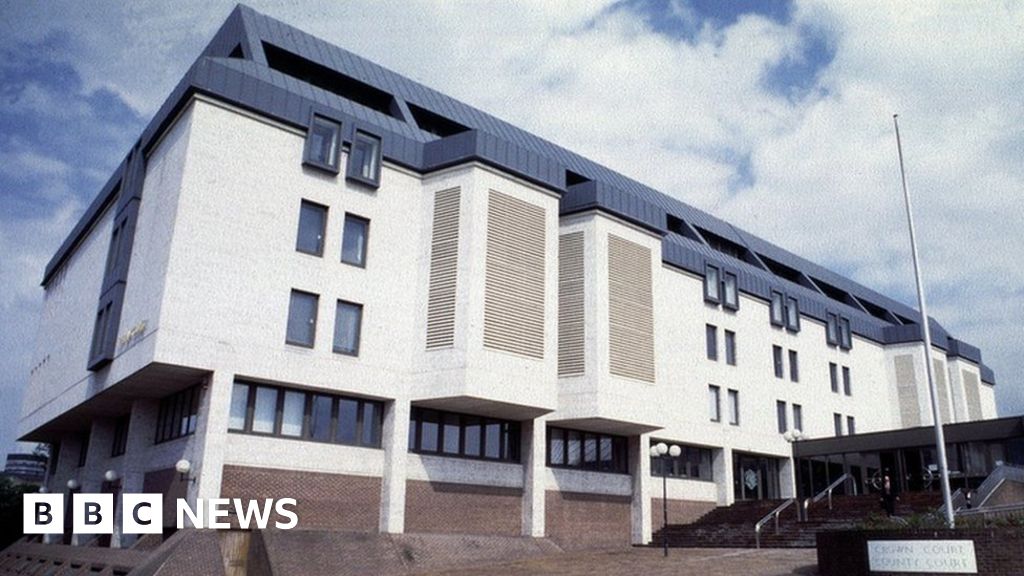 Margate man appears in court to face murder charge - BBC News