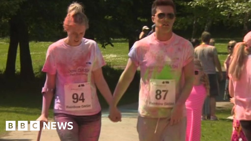 Alton Towers Smiler crash victims take part in 5km run for charity ...
