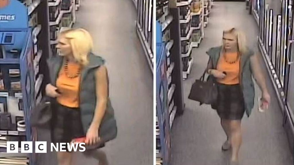 Denise Jarvis: New CCTV of missing woman released - BBC News