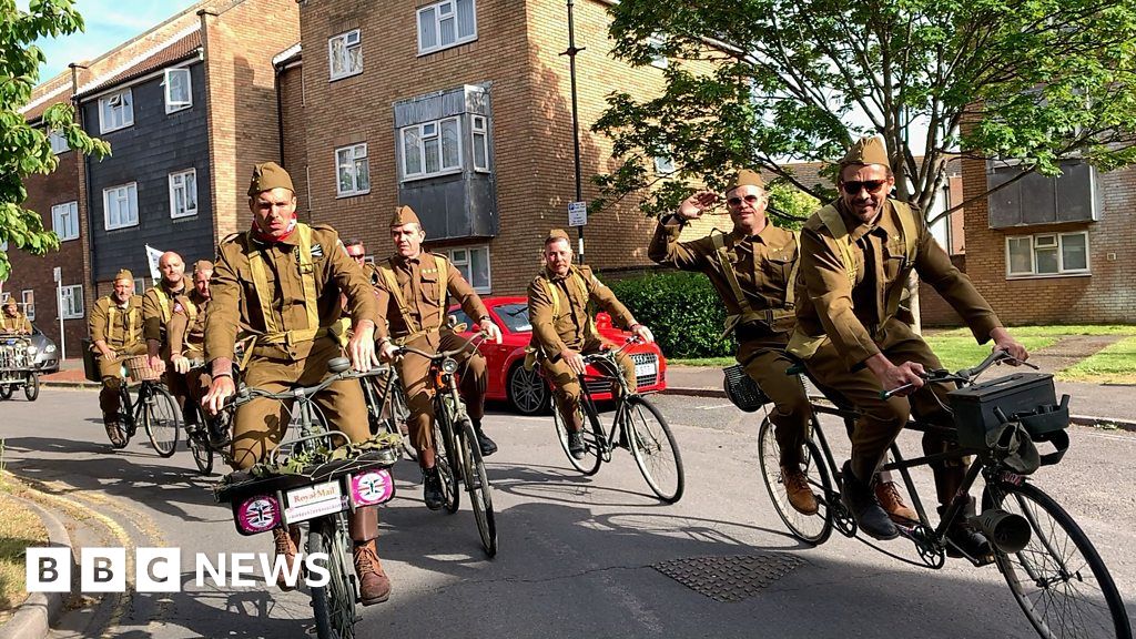 The south coast's 'Home Guard' fighting PTSD in Normandy - BBC News