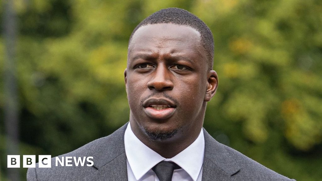 Benjamin Mendy: Footballer tried to 'debate' woman into sex, court told - BBC News