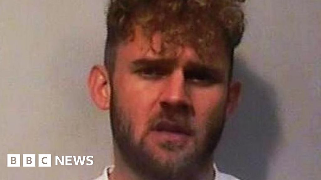 York man Shaun Illingworth jailed over station attack - BBC News