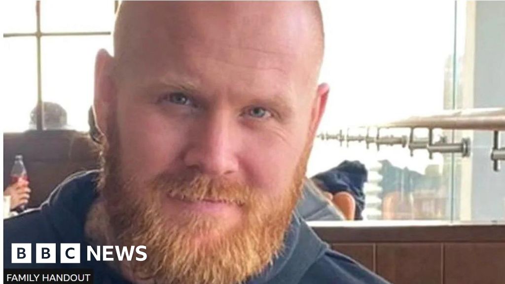 Lenny Scott: More murder arrests over shooting outside gym - BBC News