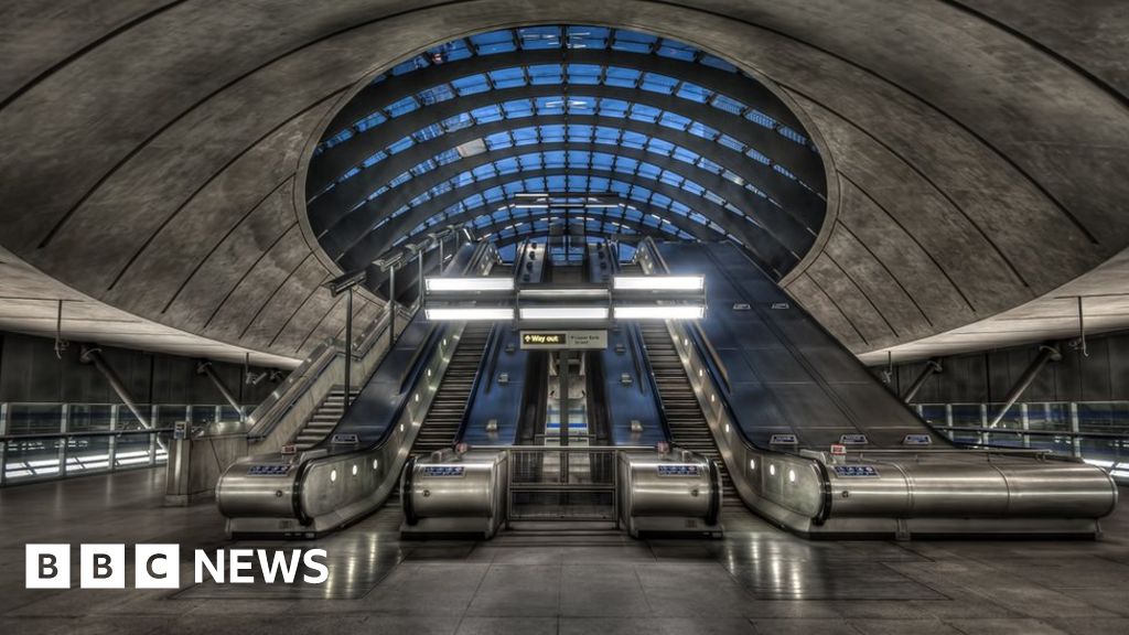Jubilee Line workers strike called off in timetable row - BBC News