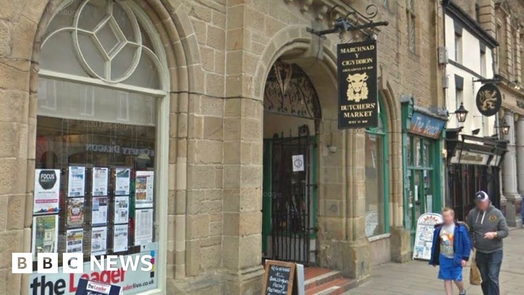 Wrexham markets set for £2m revamp as 'heartbeat' of town - BBC News