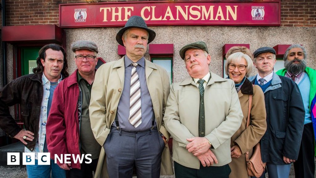 Last orders at the Clansman as Still Game returns for final series ...