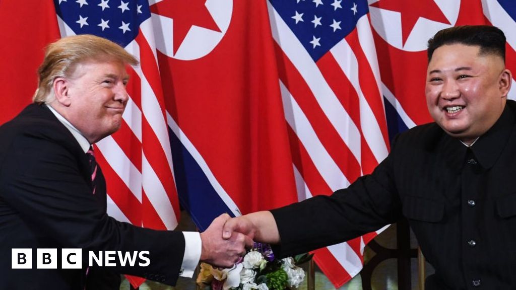 North Korea questions need to keep 'holding hands' with US