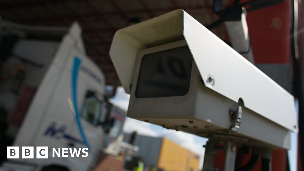 Apollo to pay $6.9bn for home security firm ADT - BBC News