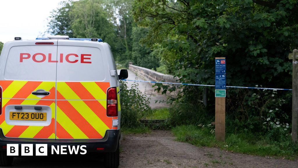 Fourth teen arrested after boy injured in Harrogate incident - BBC News