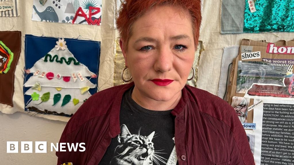 Brighton charity calls for more support for homeless women - BBC News