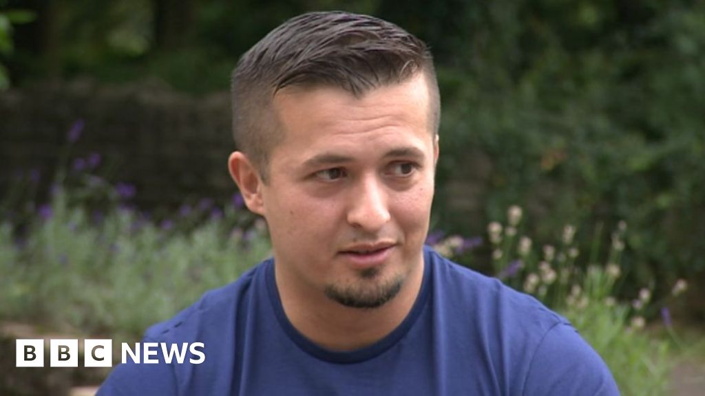 Man given panic buttons ahead of stalker's release - BBC News