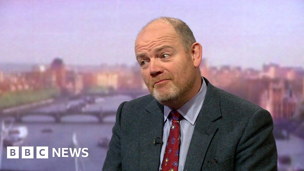 New York Times boss Mark Thompson on Trump's accusations - BBC News