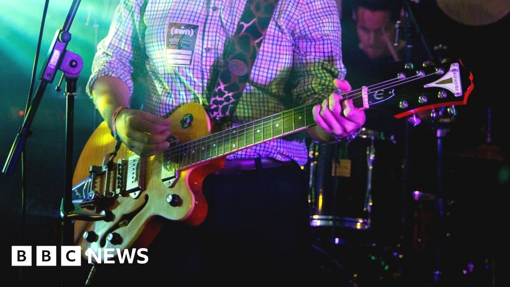 Cardiff's Swn music festival to be month-long event