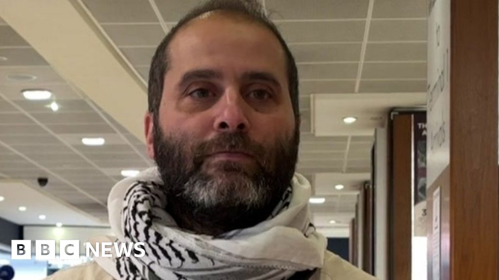 UK scientist who stayed in Gaza for family had 'life-changing ...