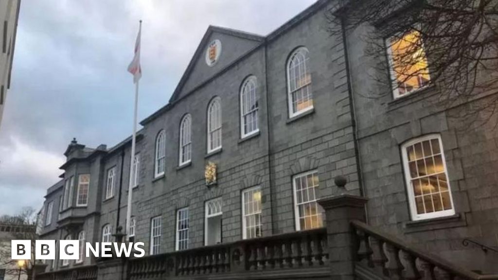 Guernsey States: Two P&R members submit resignation ahead of vote - BBC ...