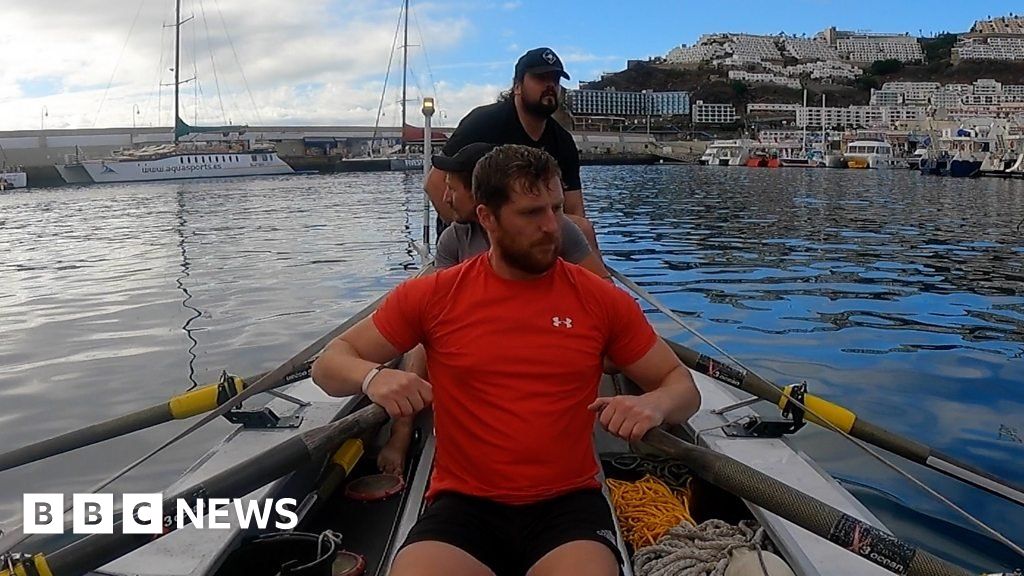 Royal Marines team row 3,000 miles across Atlantic - BBC News