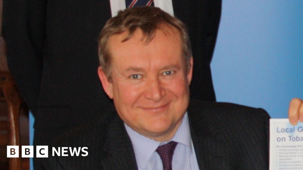 Kent County Council chief executive to retire due to Covid effects