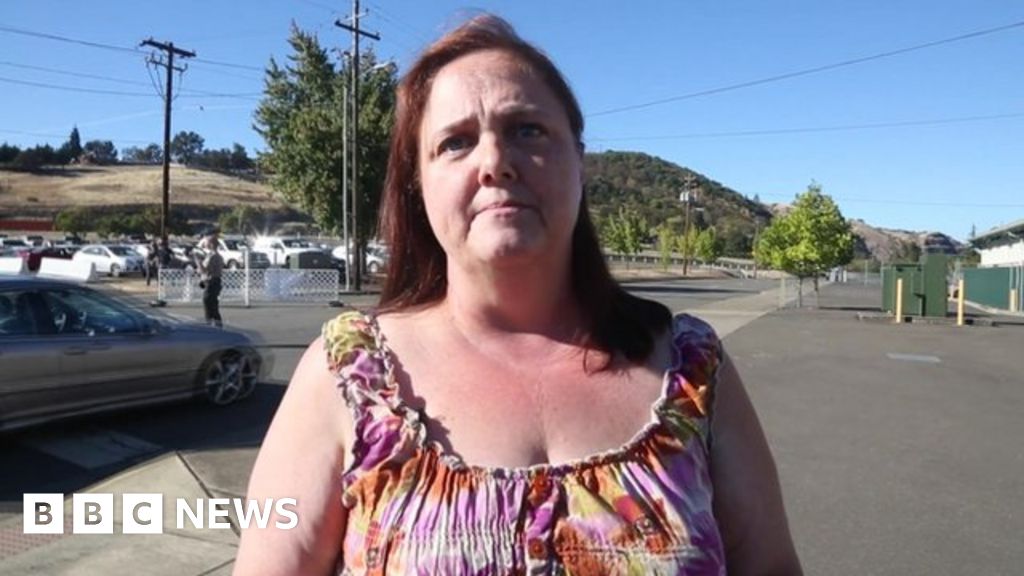 Oregon college attack: 'He shot my best friend three times' - BBC News