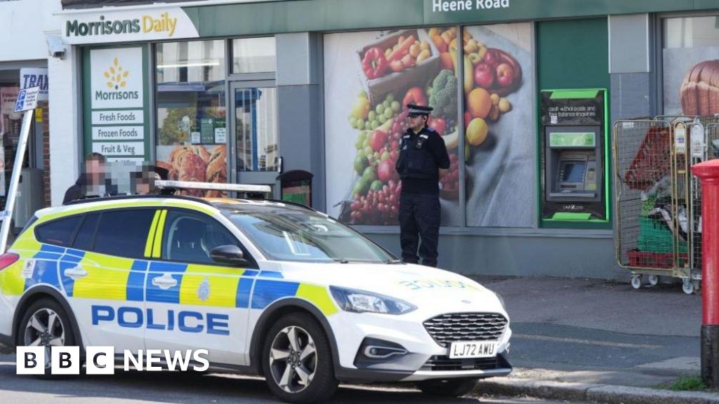Arrest after attempted Worthing supermarket robbery